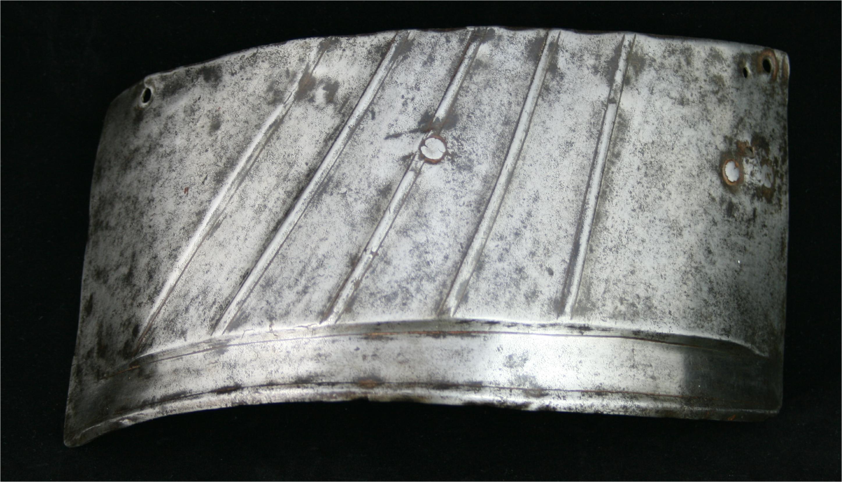 Tasset terminal plate